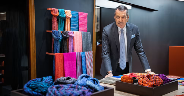 Biểu tượng lụa Thái Lan Jim Thompson sẽ trở lại với tư cách là thương ...